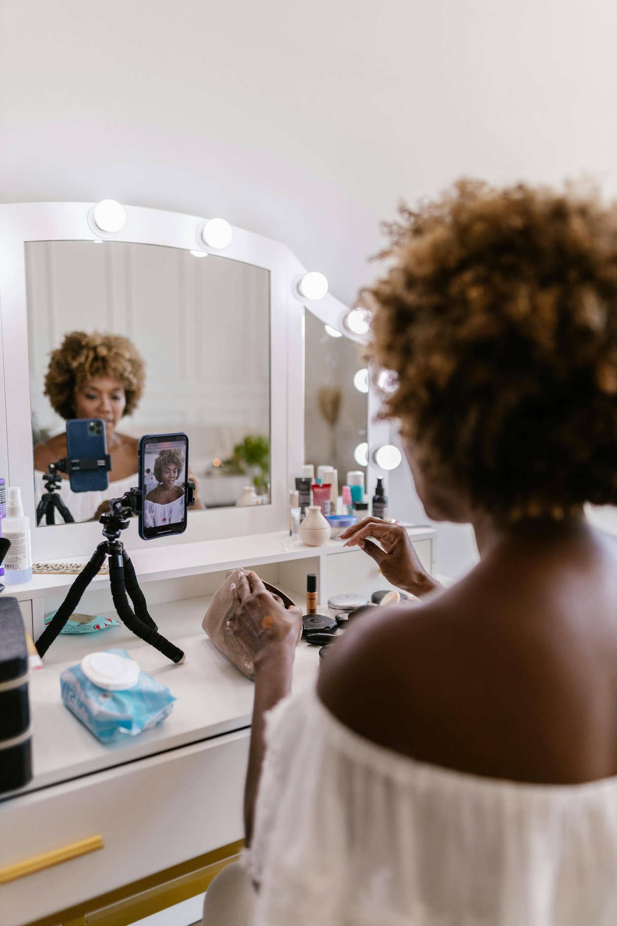 How to Effectively Identify the Right Influencers for Your Brand Using Data
